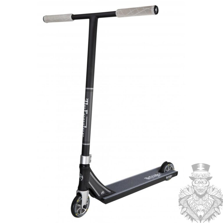 Addict Complete Scooter Defender 3.0 - Sk8 or Die